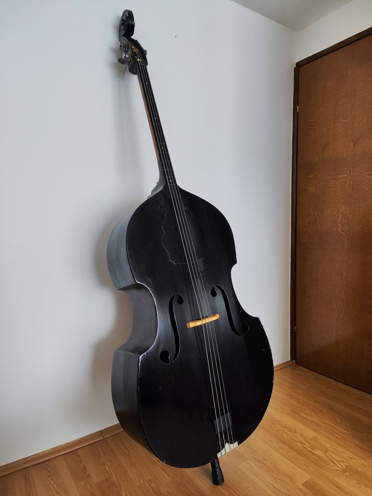 Tamburaški bas / berda