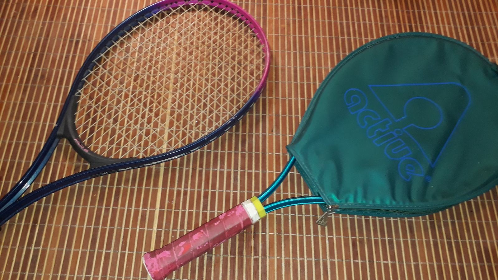 Active dva teniska.reketa