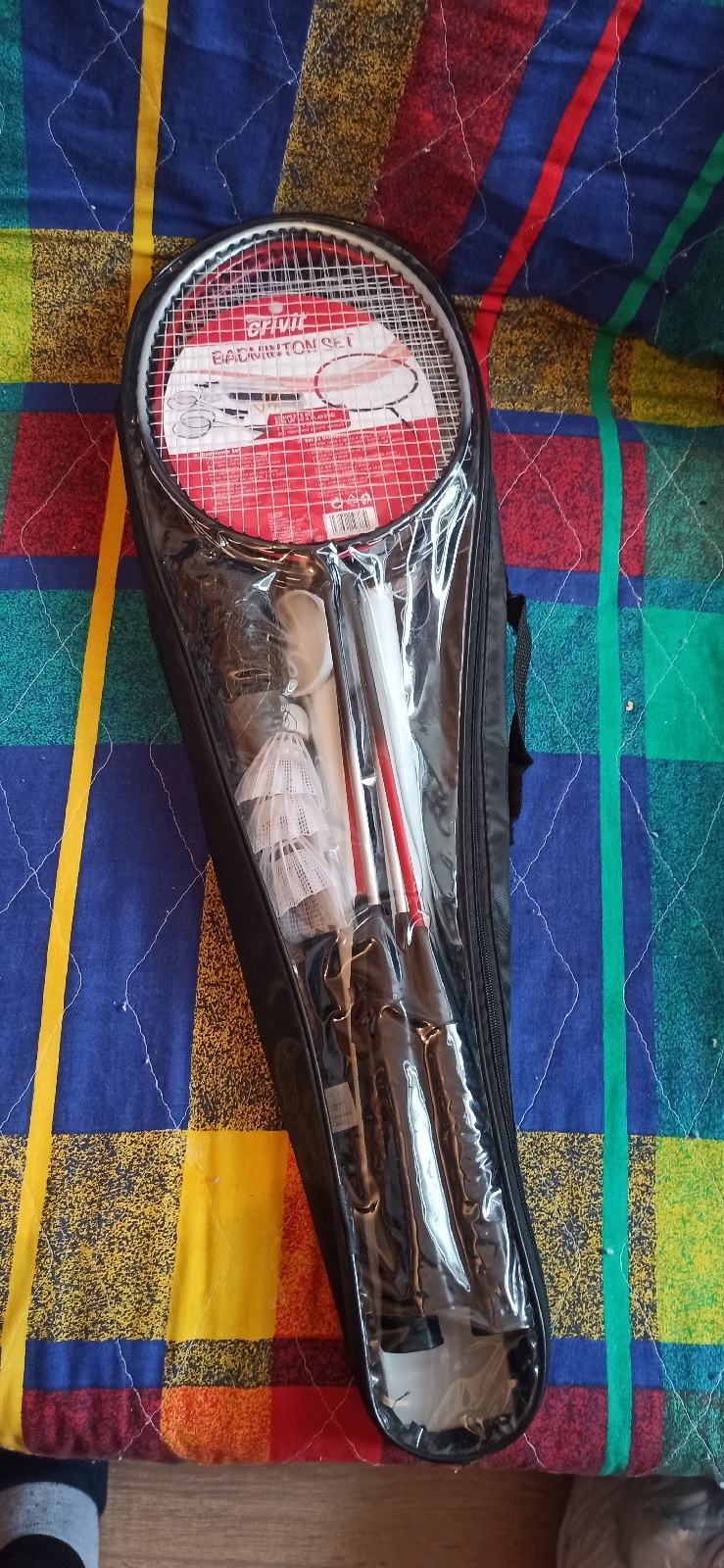 Badminton set , 4 reketa , mreža, 3 loptice