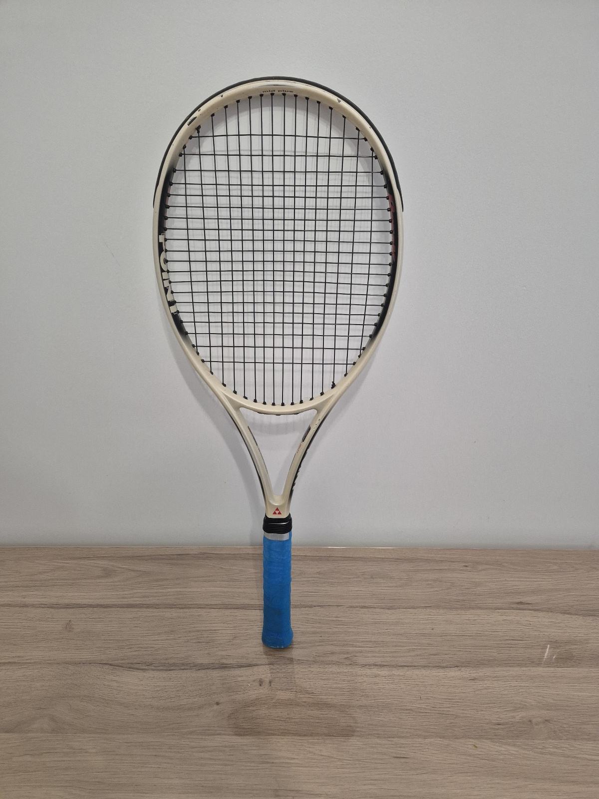 Fisher teniski reket