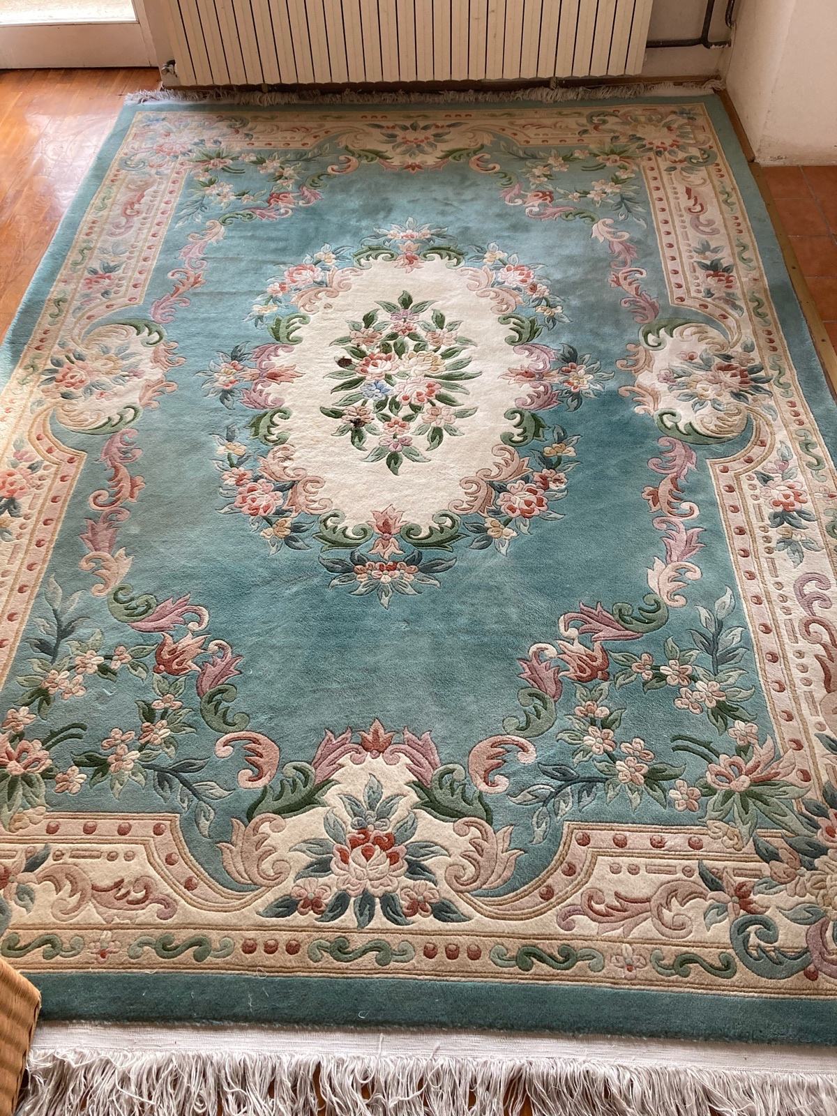 AUBUSSON VUNENI TEPIH star 50 godina