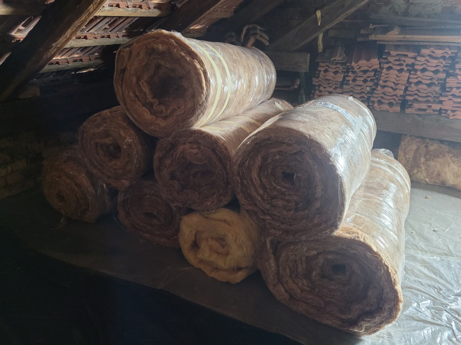 Staklena vuna 10 cm (širina rola 1200 mm) - cca. 55 m2