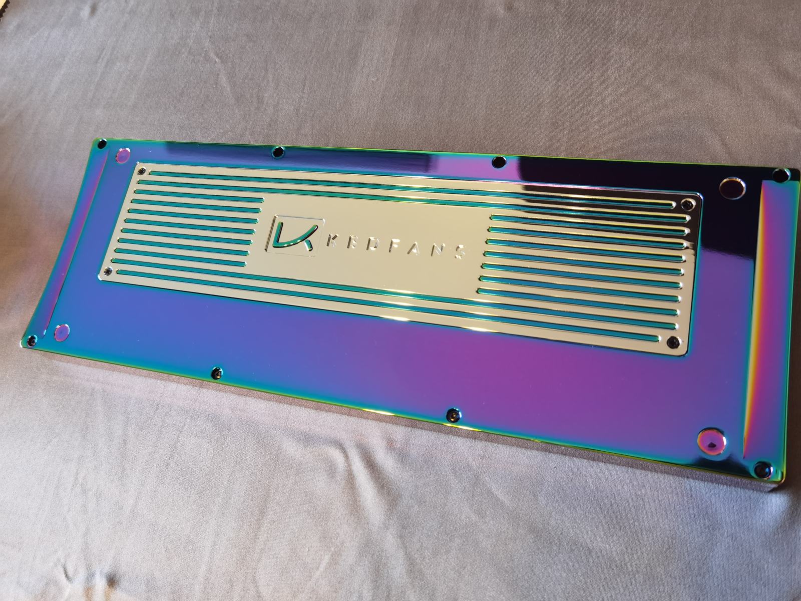 Custom mehanička tipkovnica KBD67 MarK II PVD Laser