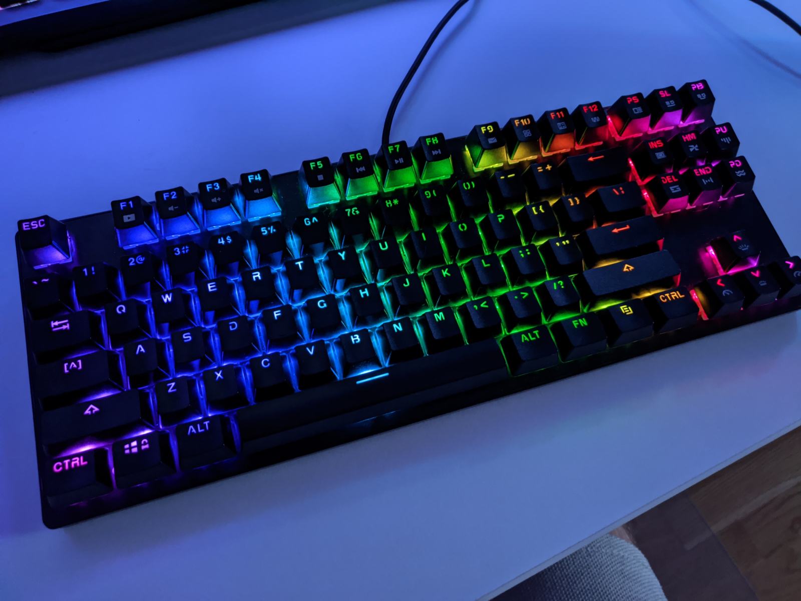 DREVO TYRFING V2 TKL RGB BROWN SWITCH