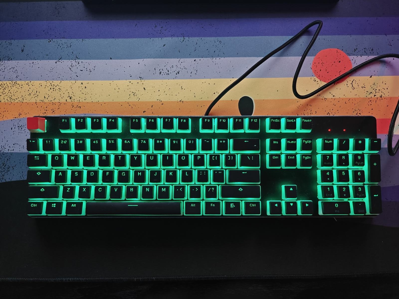 Glorious Modular Mechanical Keyboard (GMMK) tipkovnica