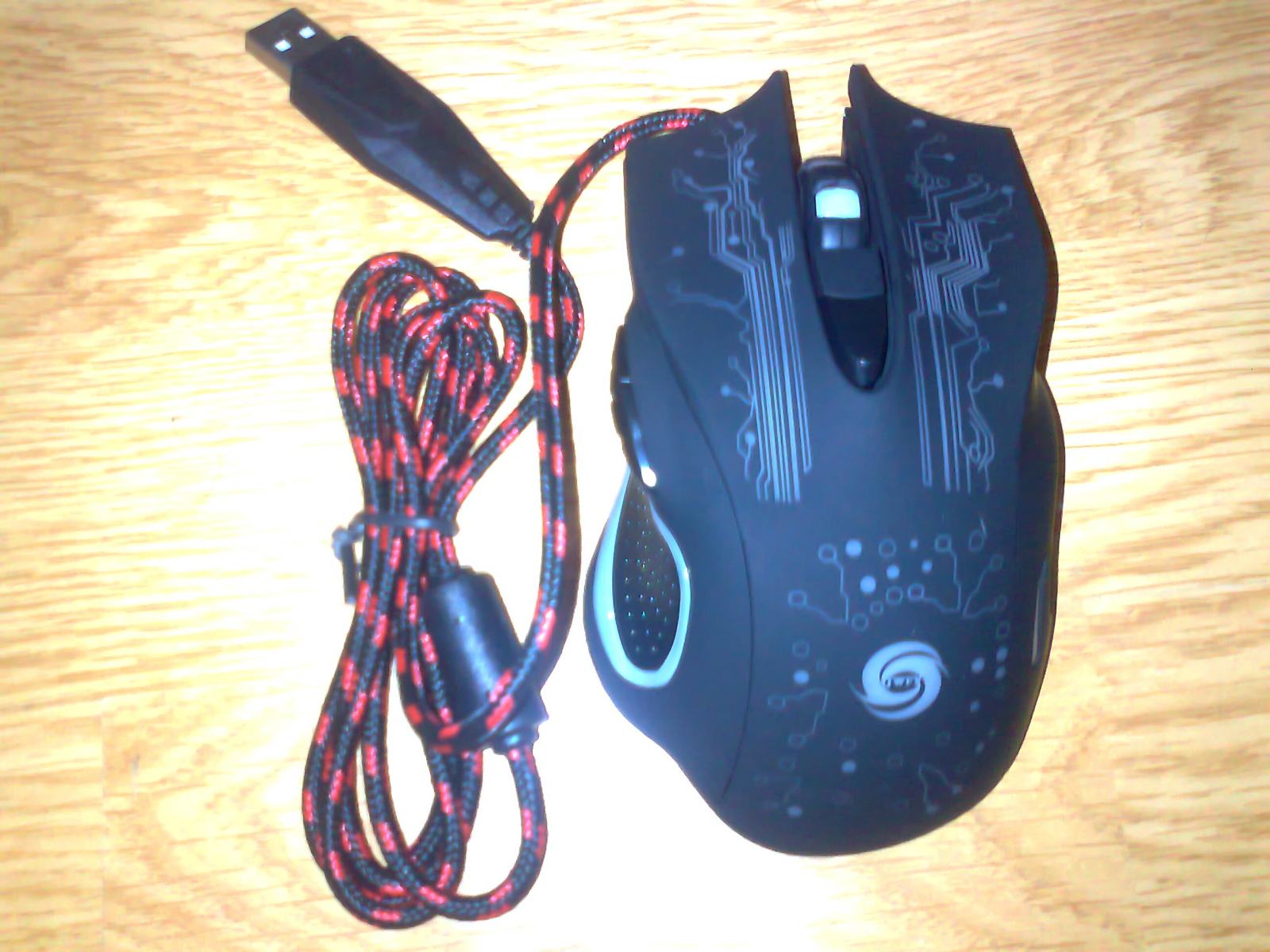 Led gamerski miš NOVO