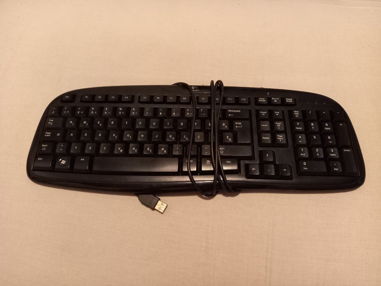 Logitech Classic Keyboard 200