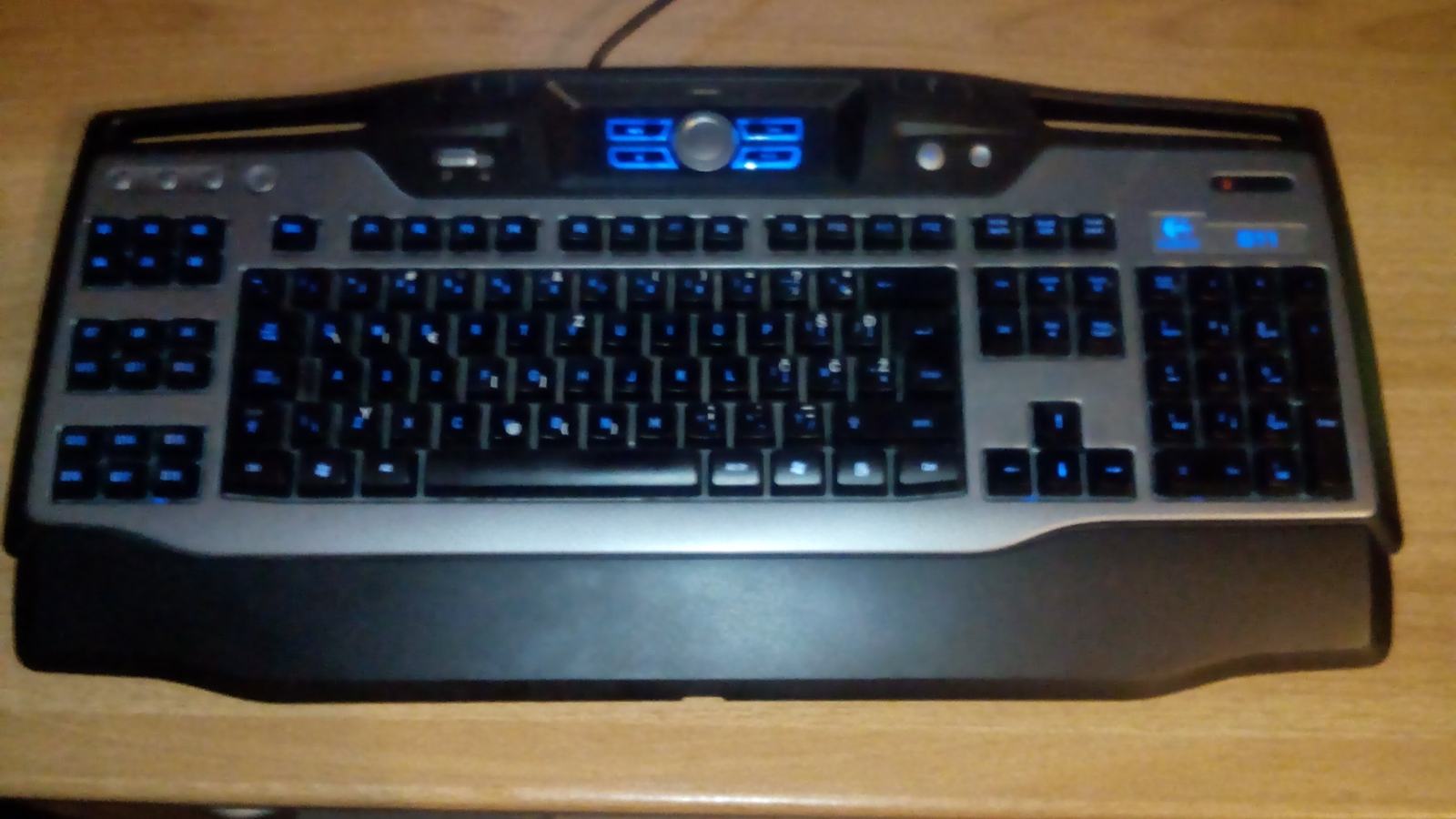 Logitech G11 Gaming Keyboard