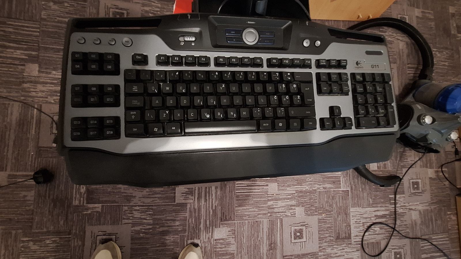 Logitech G11 tipkovnica