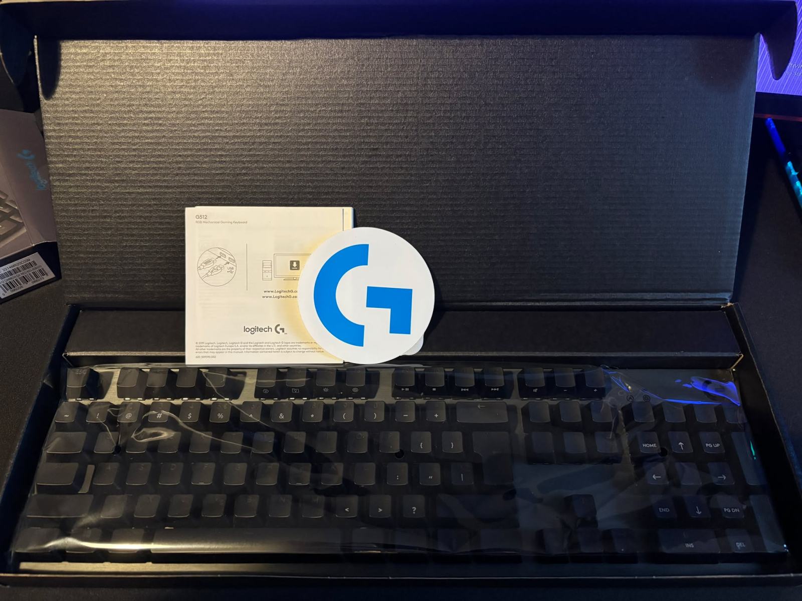 Logitech G512 Carbon mehanička, GX Red, US