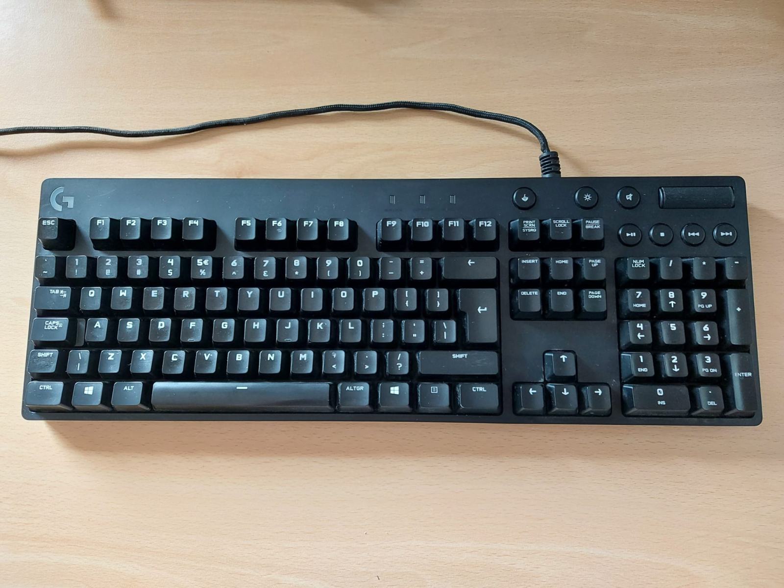Logitech G610