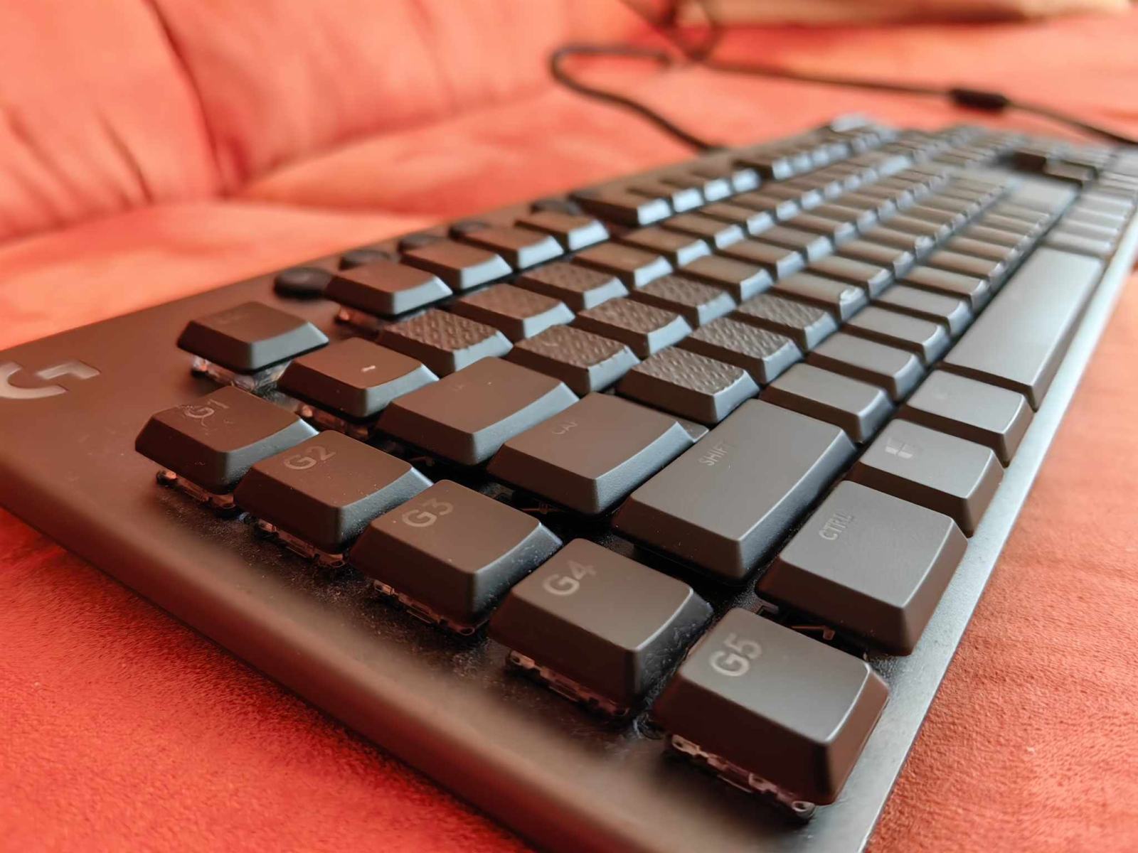 Logitech G815 Clicky Low Profile RGB tipkovnica
