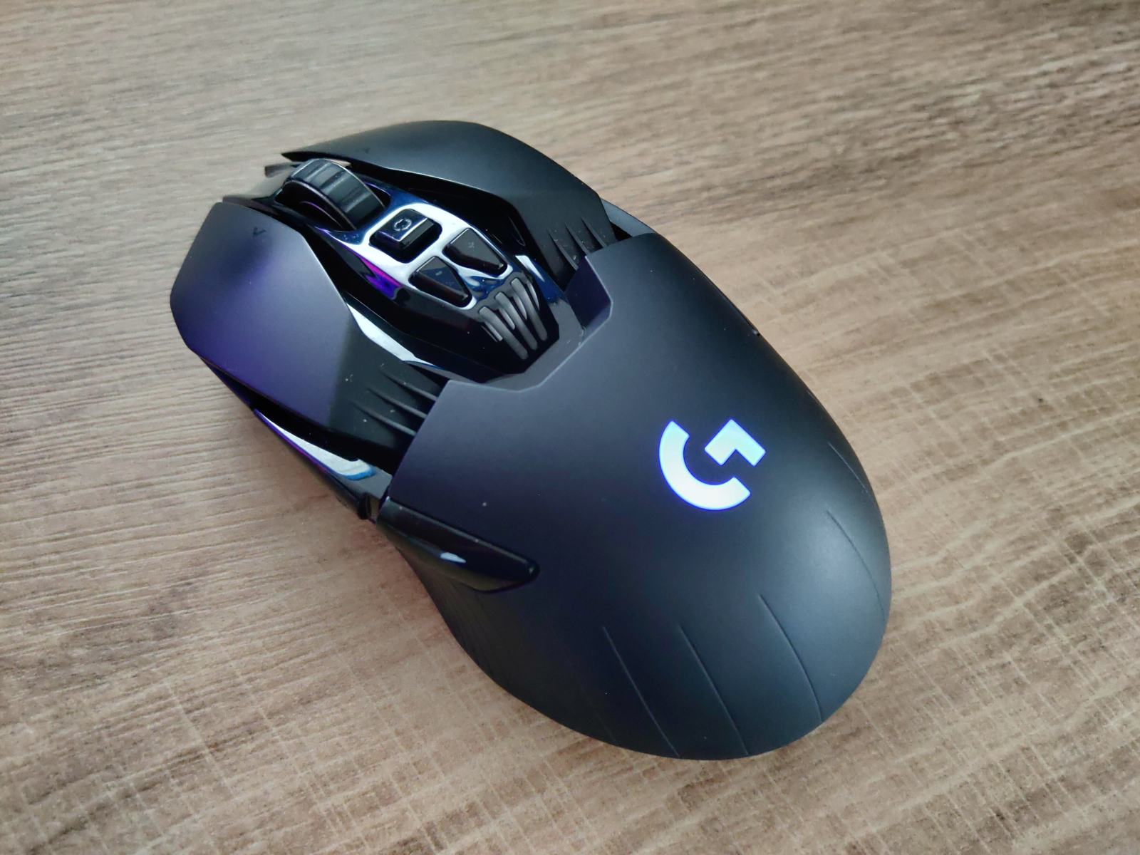 Logitech G903 LIGHTSPEED Wireless Gaming Mouse