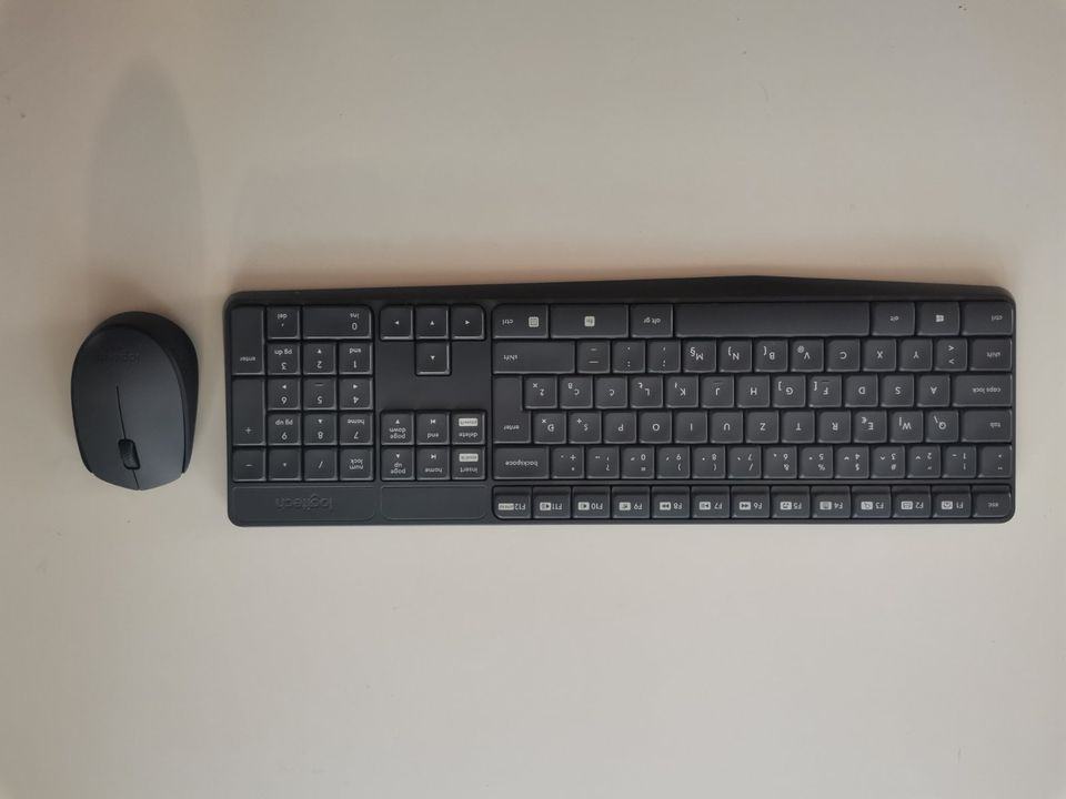 Logitech K235 wireless tipkovnica i miš