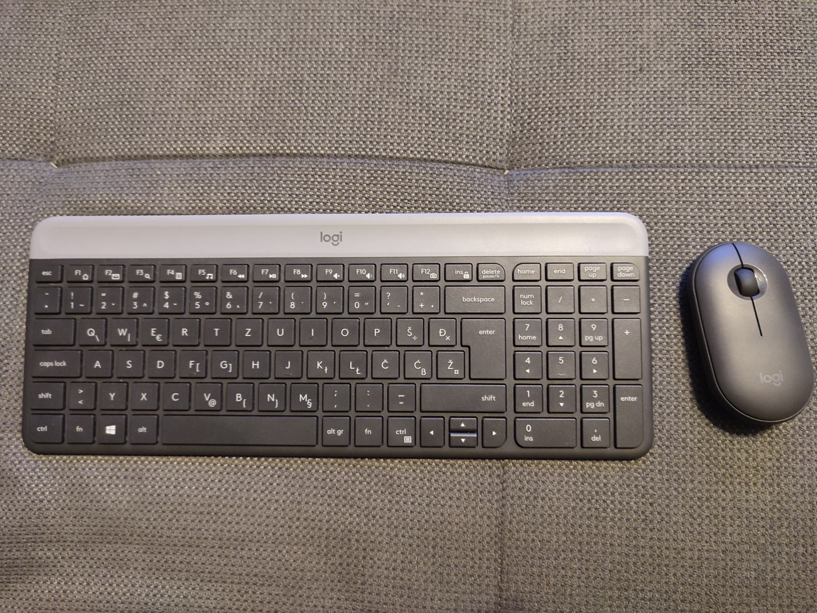 Logitech MK470