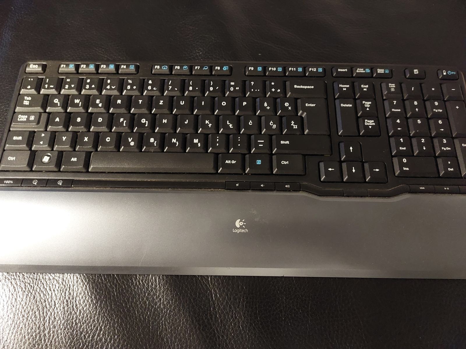 LOGITECH S520 BEŽIČNA TIPKOVNICA I MIŠ
