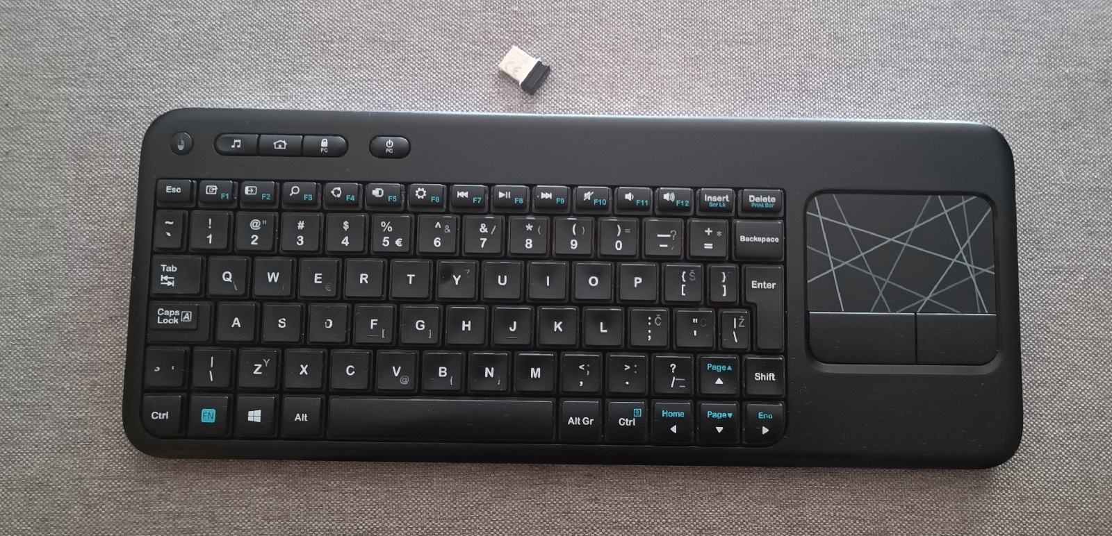LOGITECH TIPKOVNICA K400r