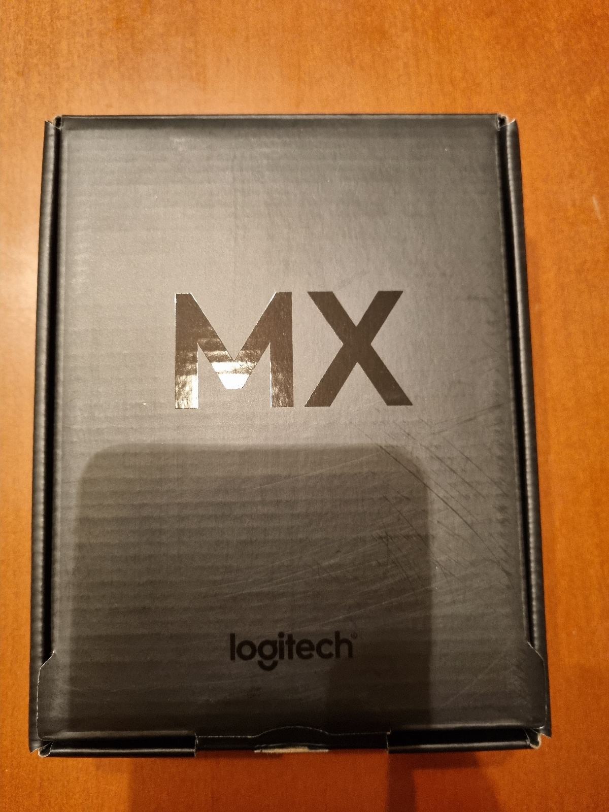 LOGITECH VRHUNSKI MX MASTER 3 OPTIČKI, BLUETOOTH, STANJE KAO NOV!