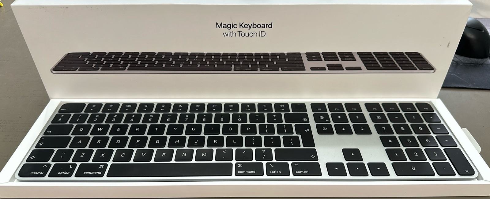 Magic keyboard touch id eng intl