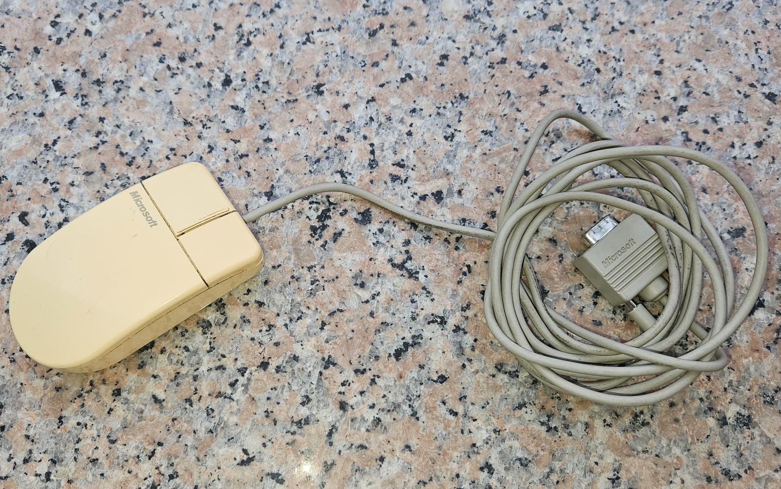 Microsoft PS/2 Compatible Mouse 1987