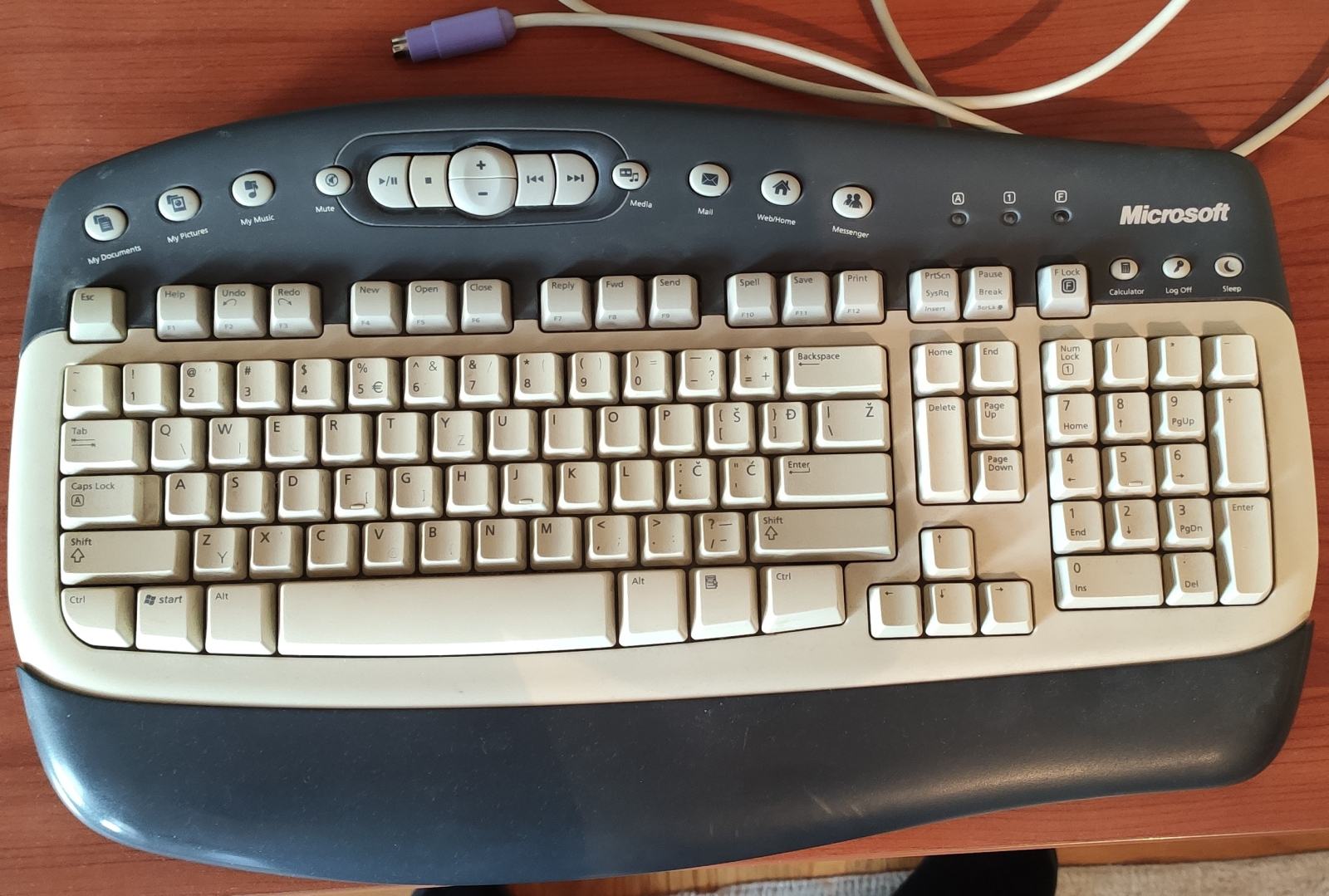 Microsoft mehanička tipkovnica Natural MultiMedia Keyboard 1.0A