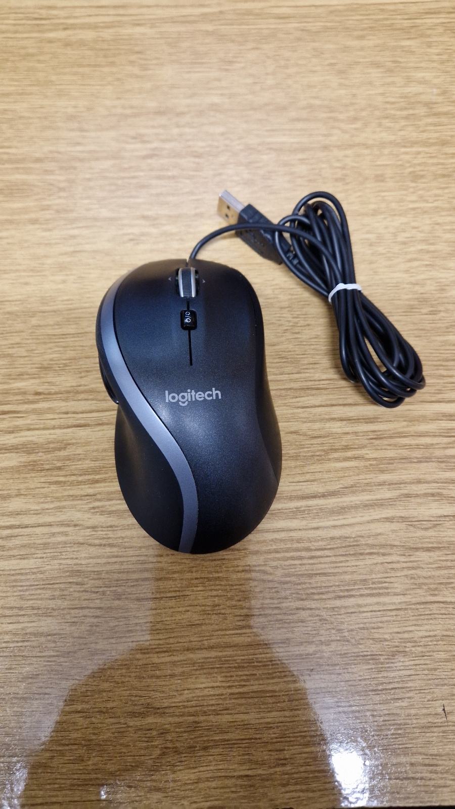 Miš logitech M500