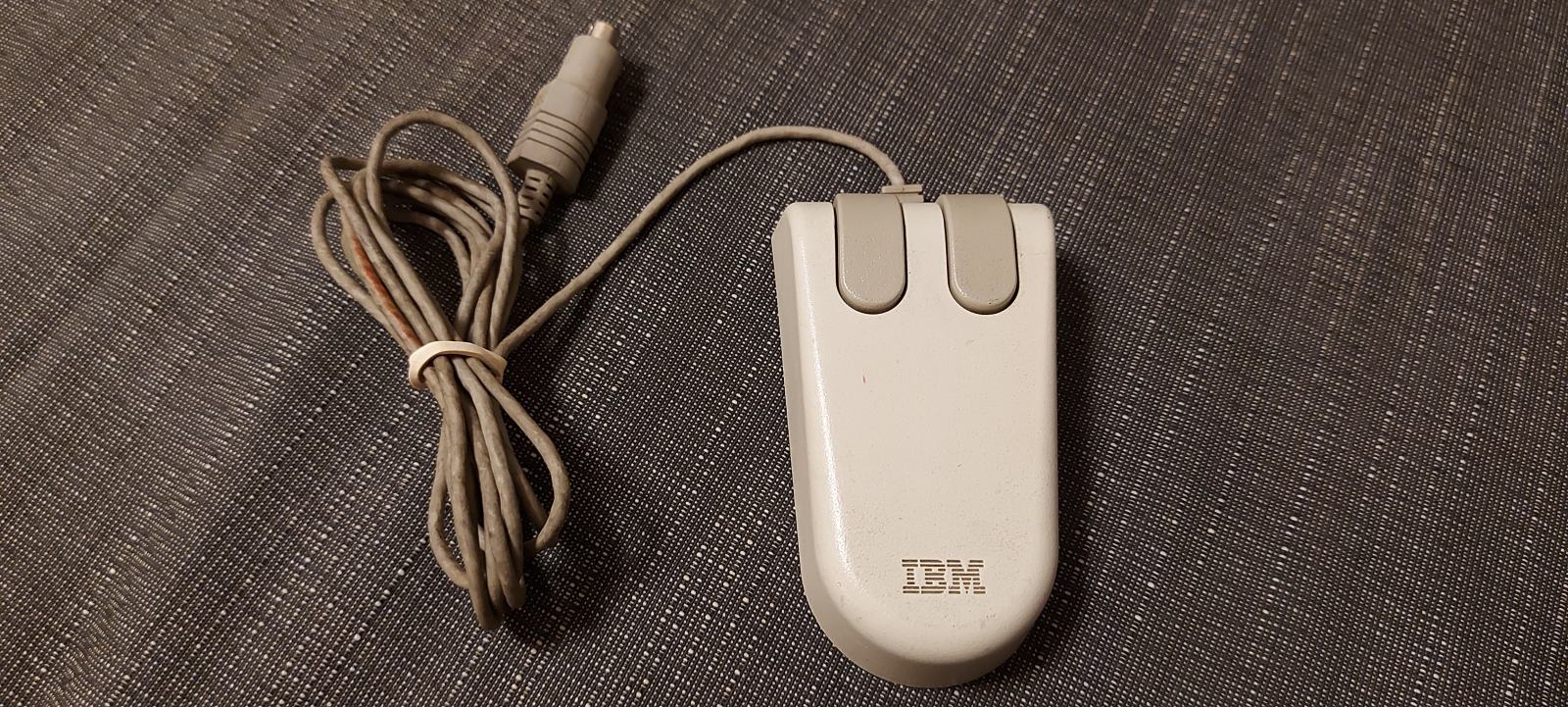 Miš Vintage IBM PS/2 Two Button Mouse - P/N 1057313