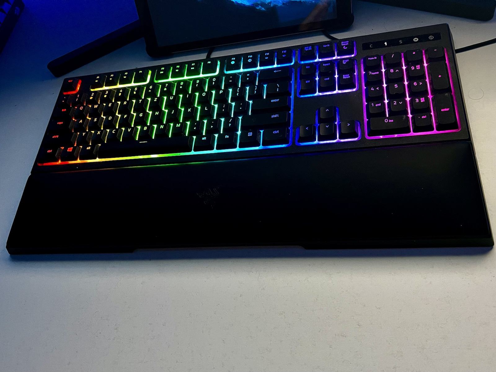 Razer Ornata Chroma - US