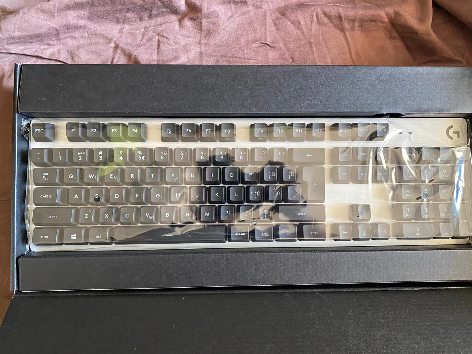 Tipkovnica LOGITECH Gaming G413 HR Layout