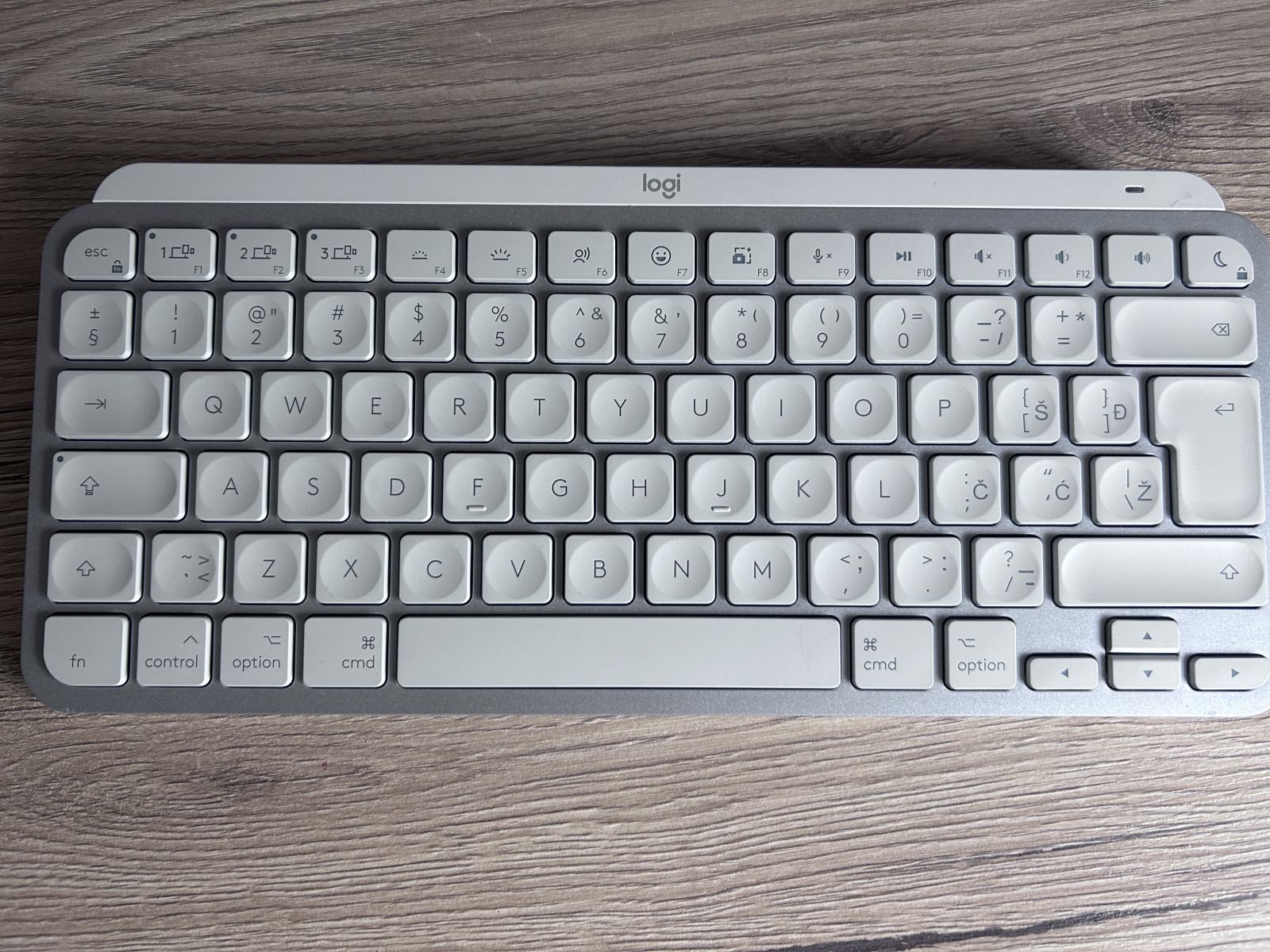 Tipkovnica LOGITECH MX Keys mini za Apple, bežična, BT, srebrna