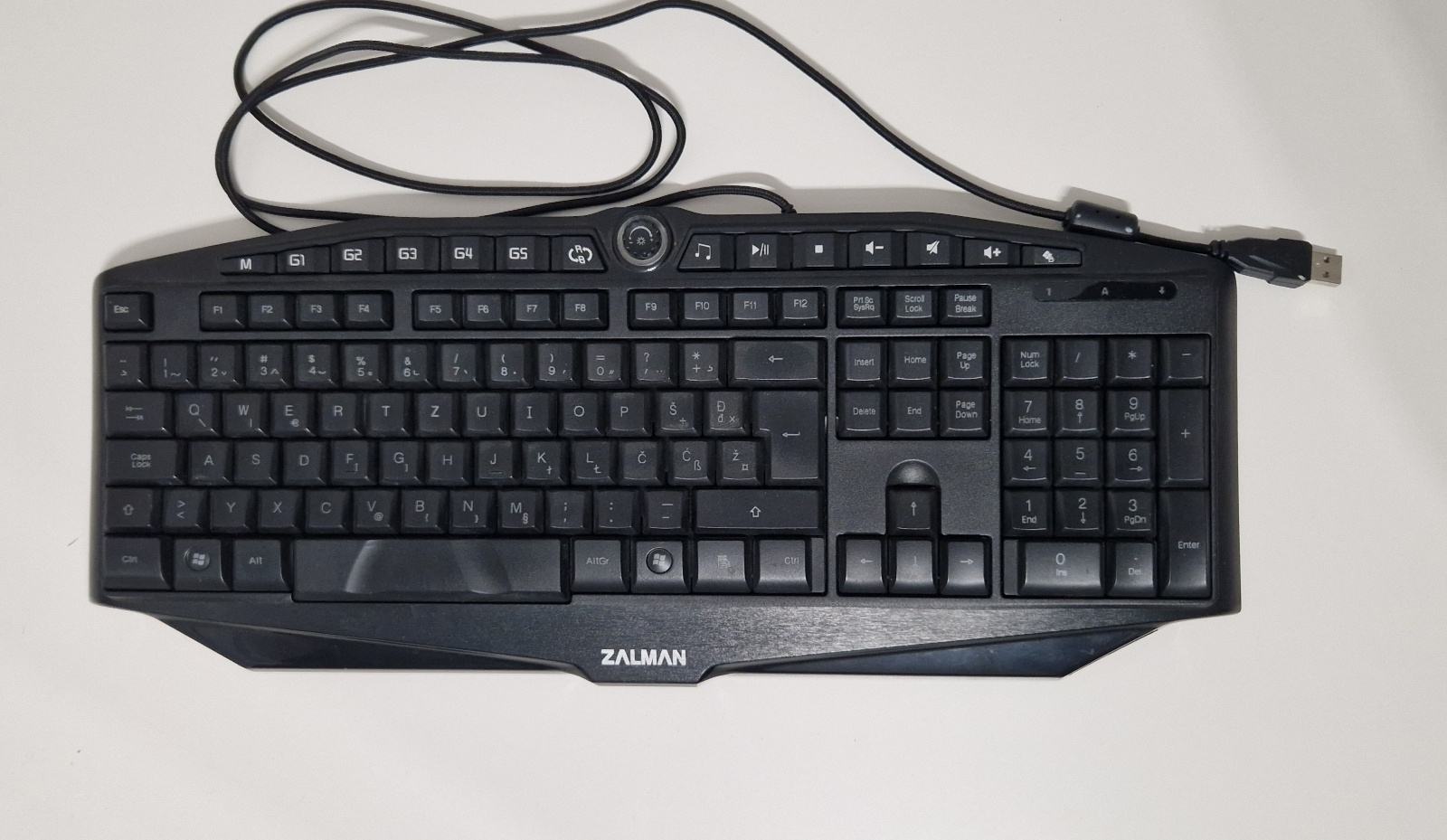 Zalman ZM k400g tipkovnica