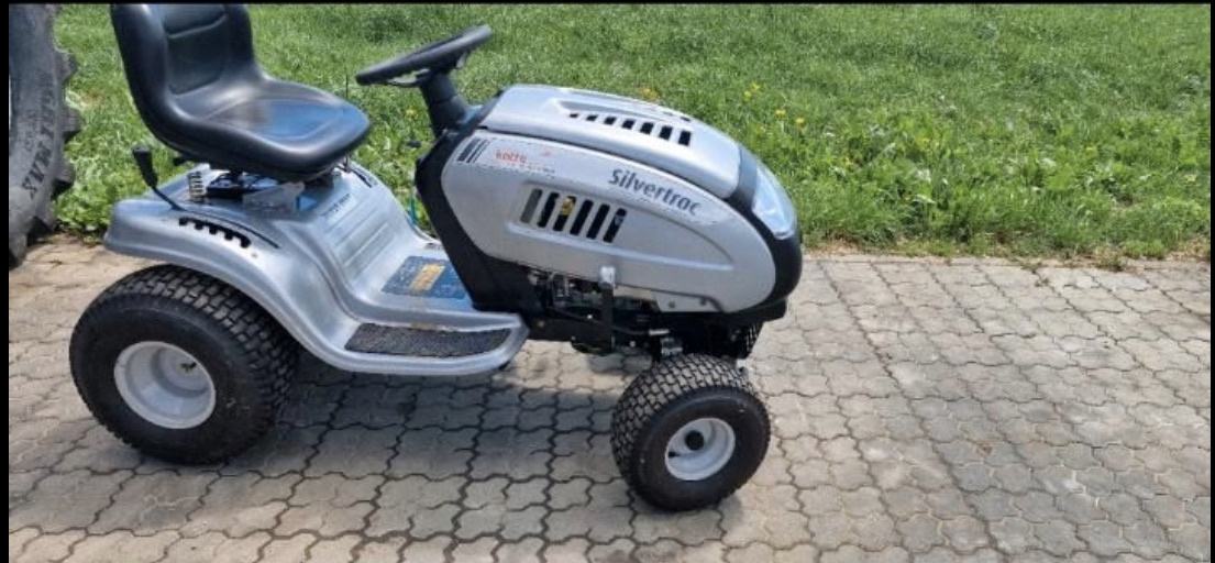 MTD Silvertrac 20ks 107 cm s RALICOM praktički NEKORIŠTENO