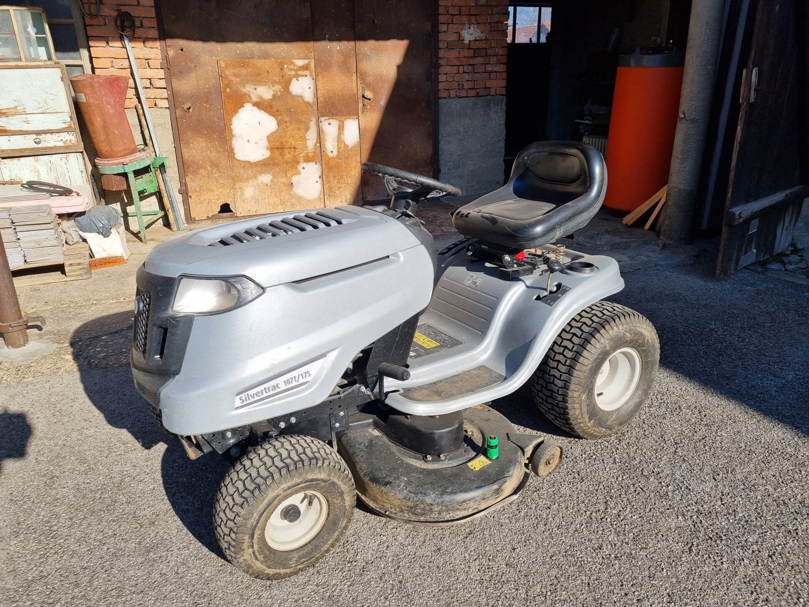 TRAKTORSKA KOSILICA MTD SILVERTAC 1071 / 175