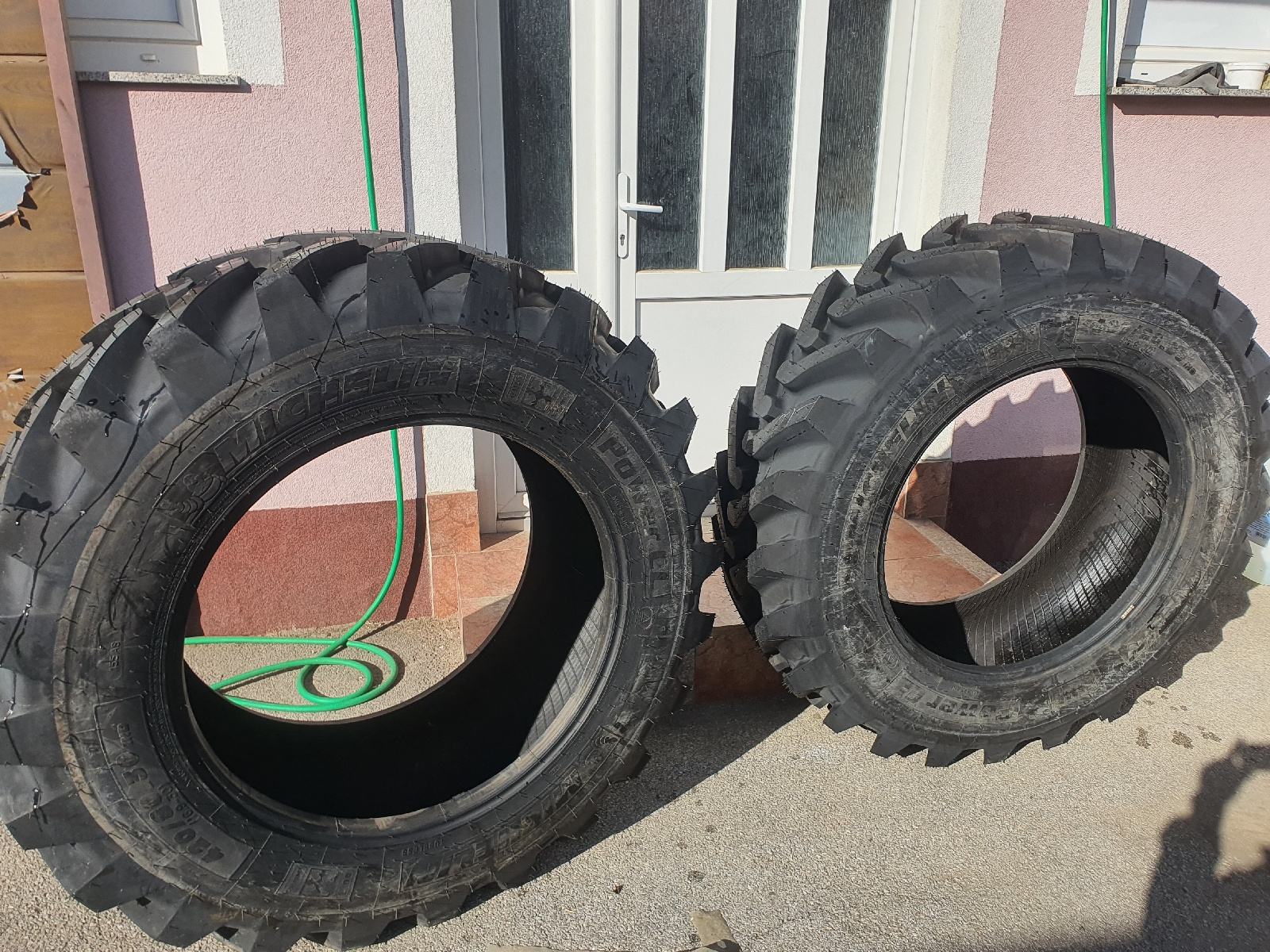 Gume za traktor Michelin 16,9 R 30 Nove