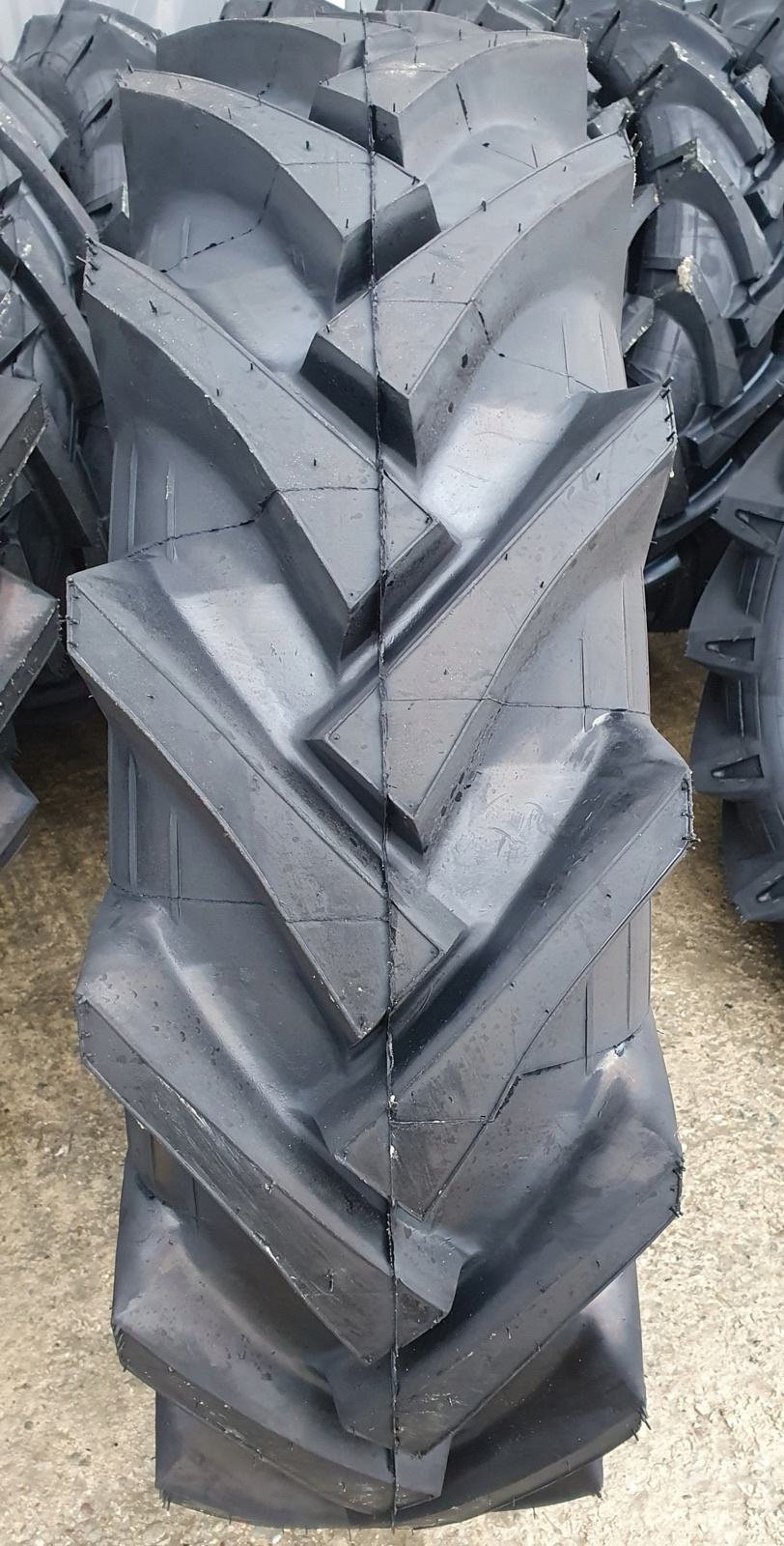 Gume traktorske 11.2-28 Trayal 8 pl NOVE AKCIJA