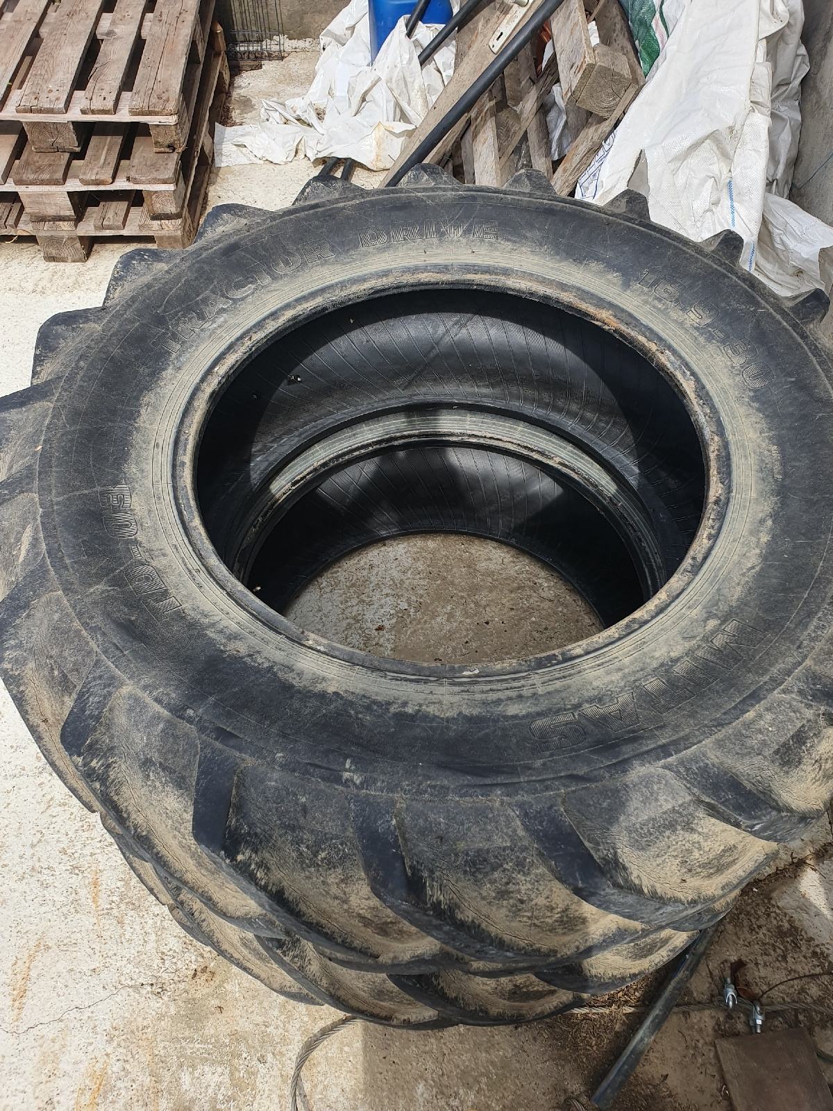 traktorske gume Mitas 16/9-30