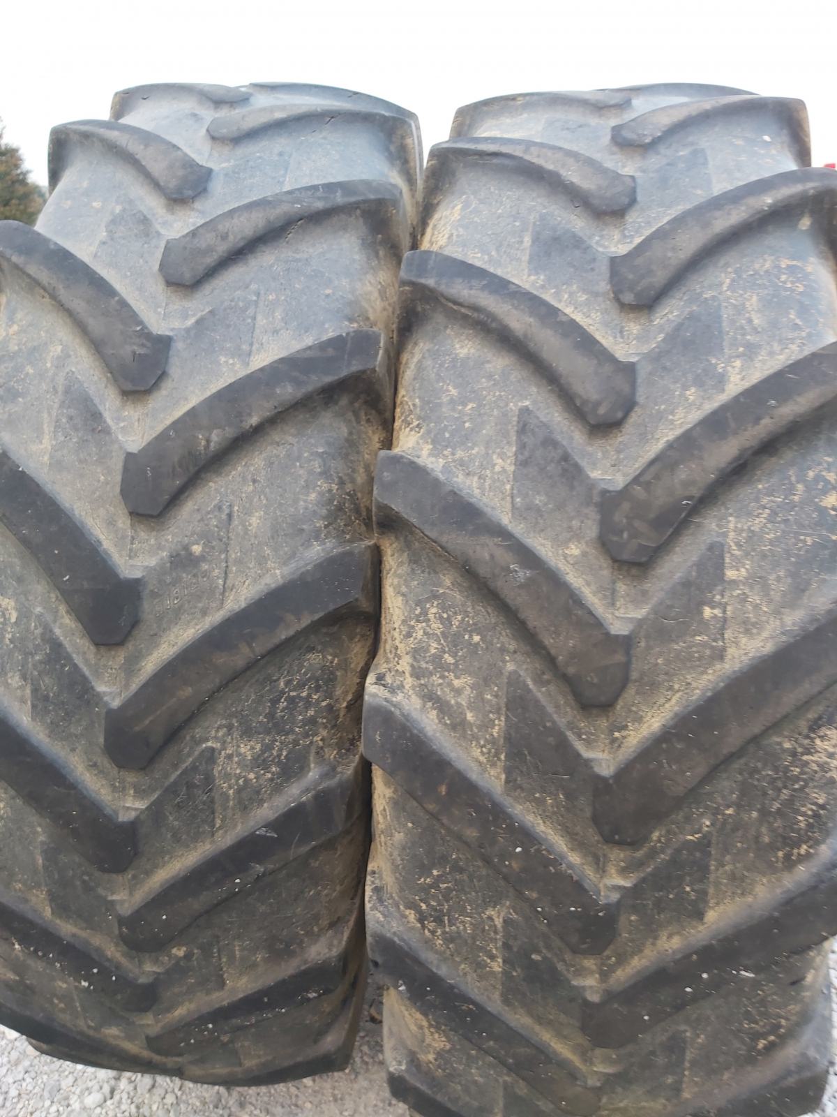 traktorske gume ,gume za traktor 18.4-38 ,460/85r38