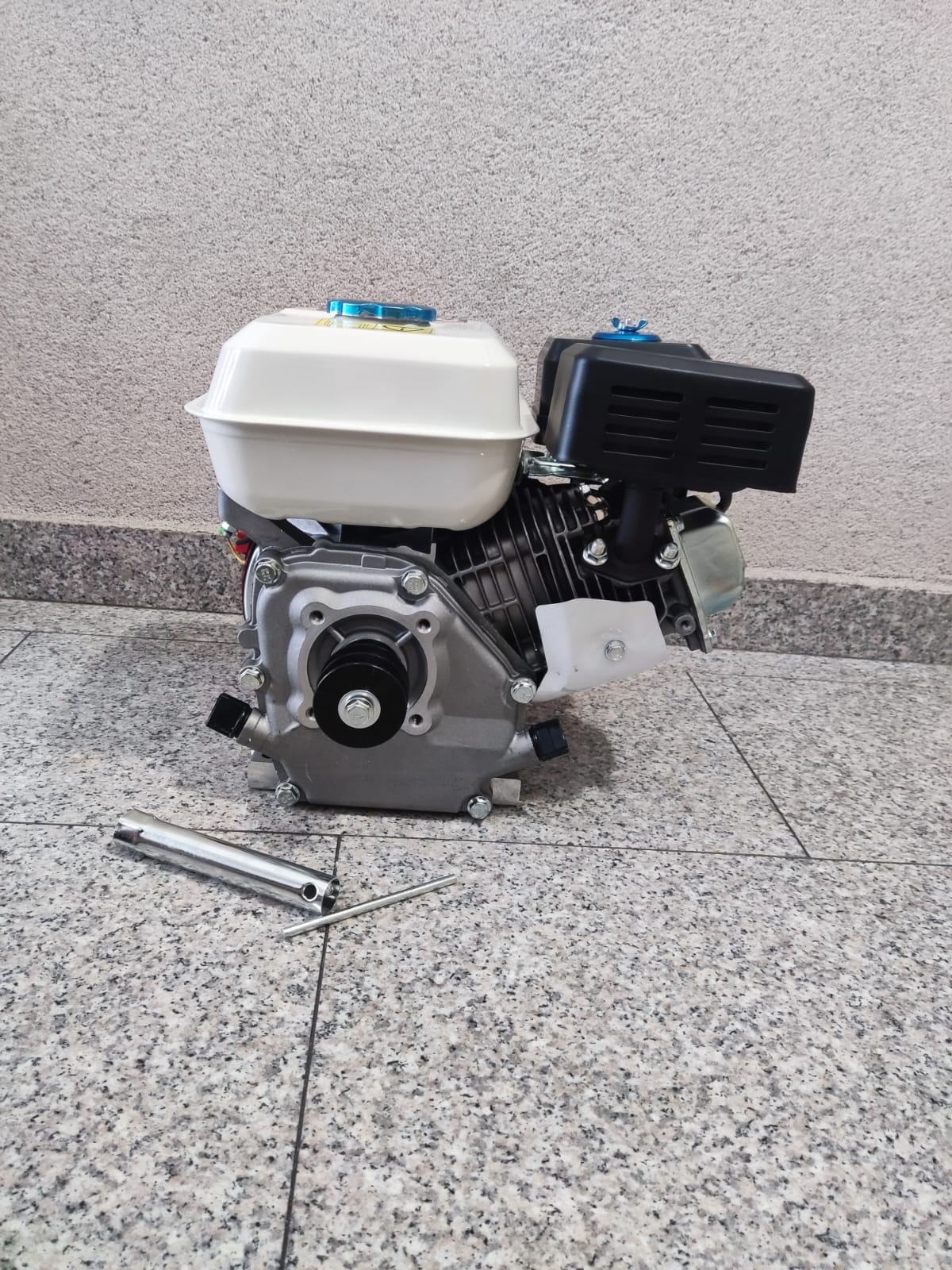 benzinski motor 7.5ks gx200 za freze i motokultivator