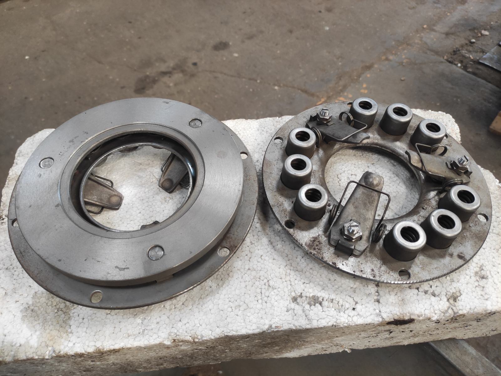 Dijelovi za poljoprivredne strojeve