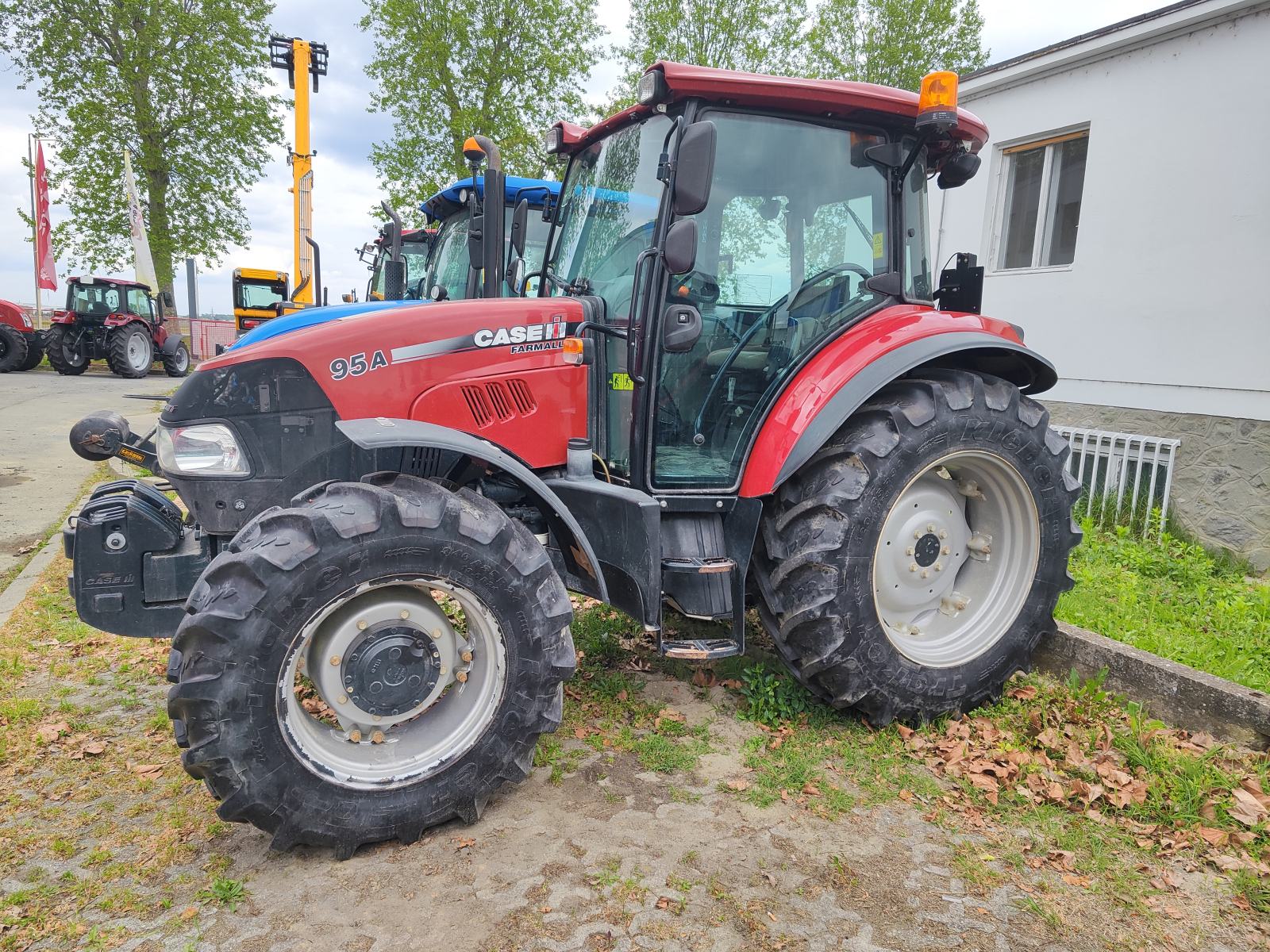 Akcija CASE FARMALL 95A