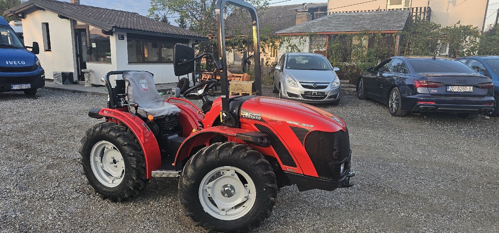Antonio Carraro Tigre 3800
