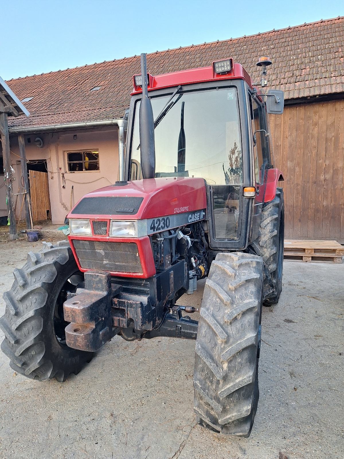 CASE 4230XL