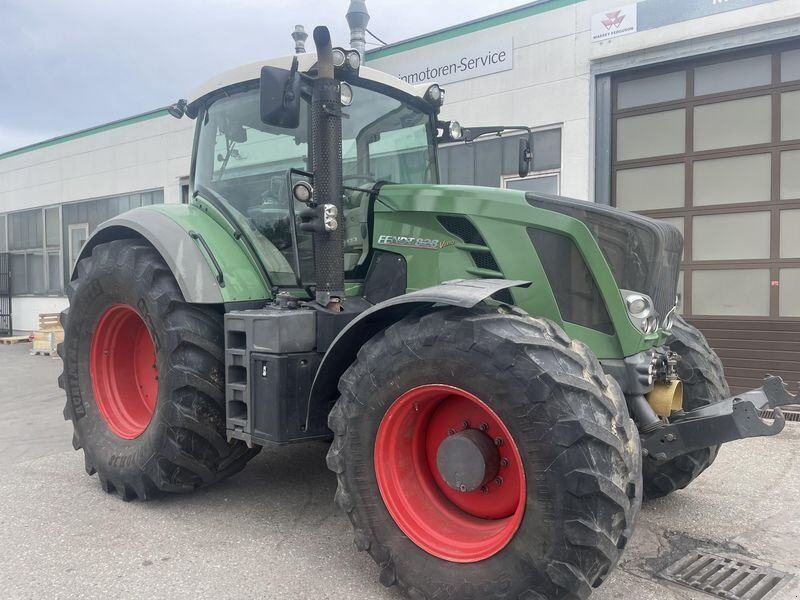 Fendt 828 Vario SCR Profi Plus