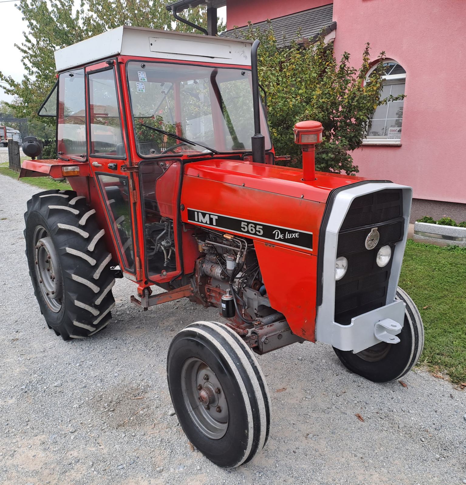 IMT 565 DeLuxe 1991.GODINA SERVO ORIGINALNO STANJE