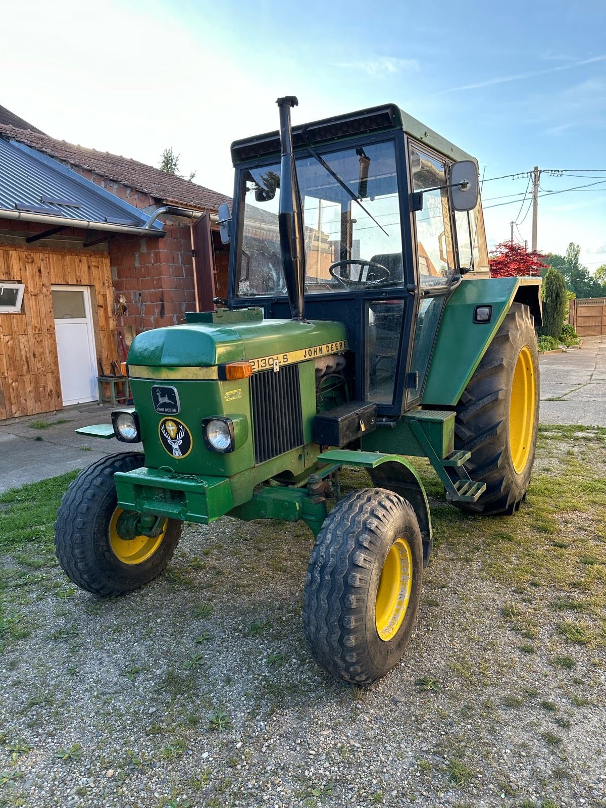 JOHN DEERE 2130 LS