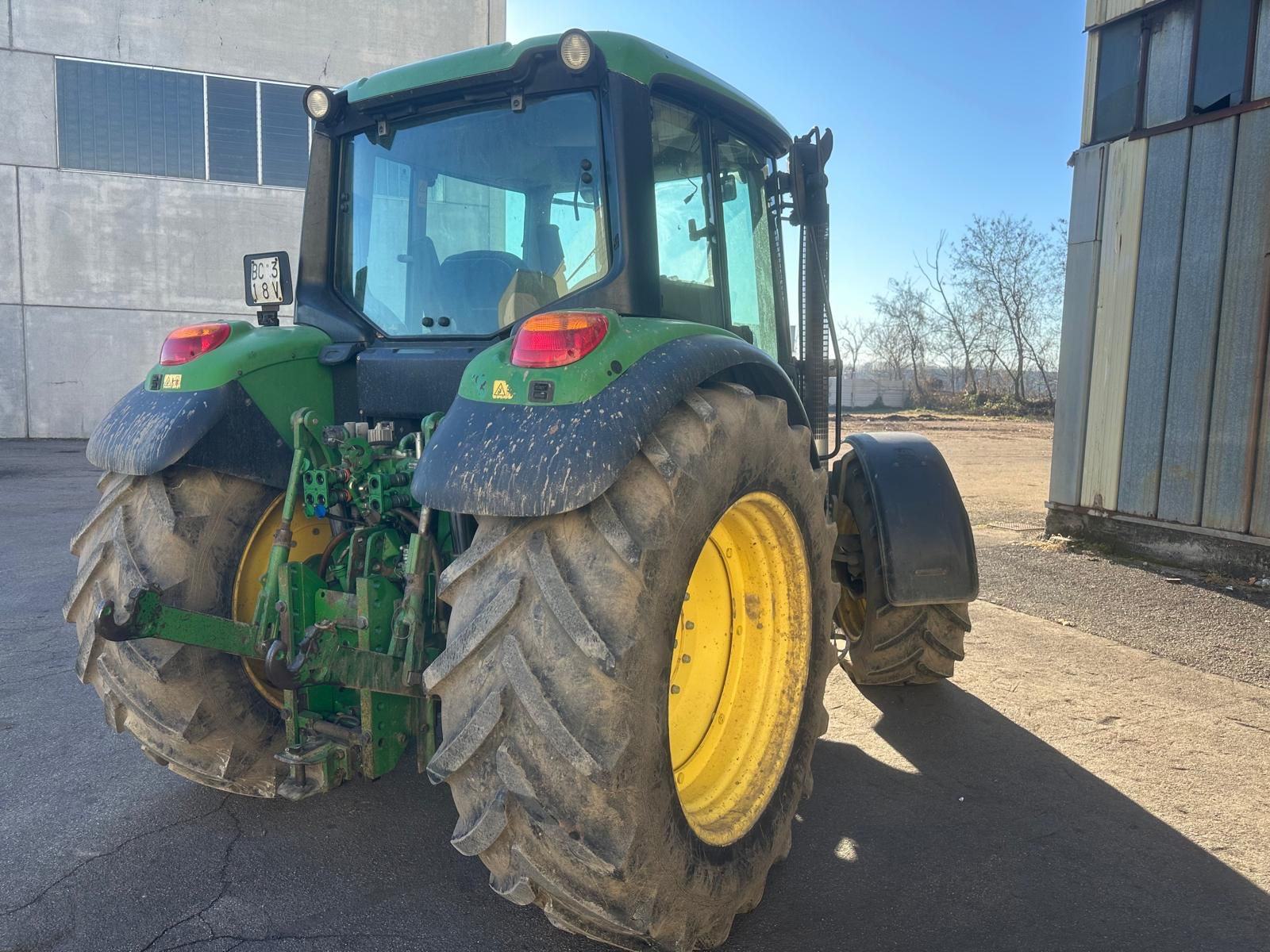 JOHN DEERE 6330