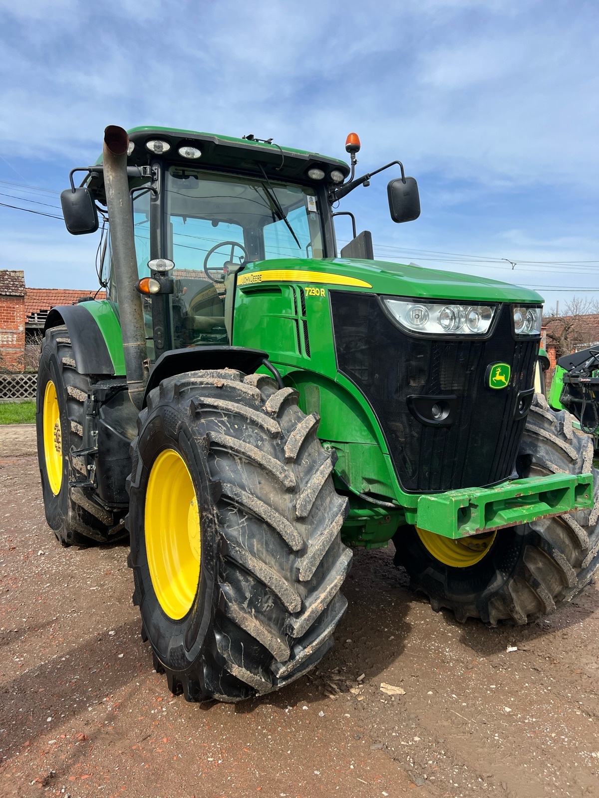 John Deere 7230R