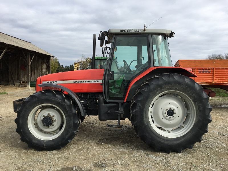 MASSEY FERGUSON 4370