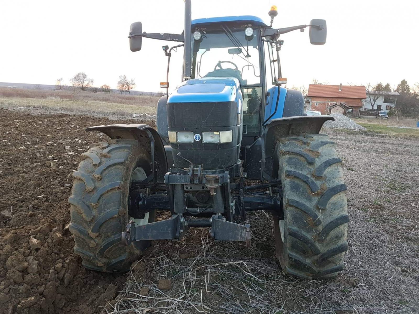 New Holland tm 190