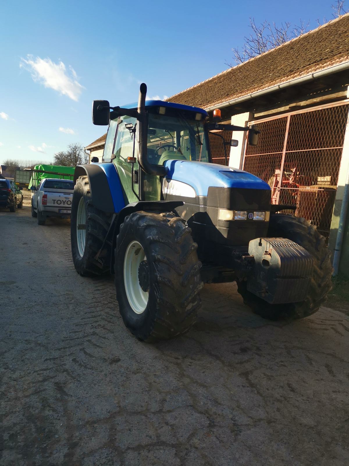 New holland TM 190